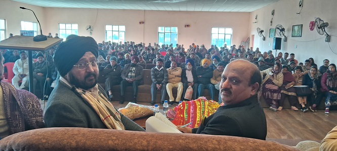 MLA Devinder Manyal holds Public Darbar