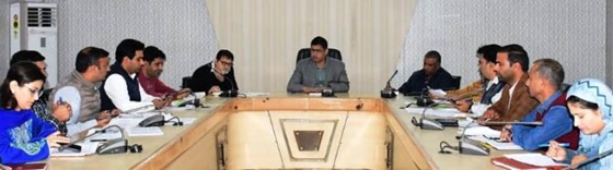 DC Rajouri directs the officers to work with heightened enthusiasm