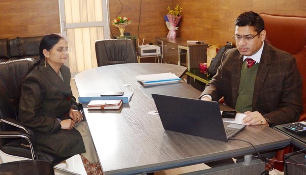 Vikas Kundal reviews Power Scenario, Revenue Realization, status of ...