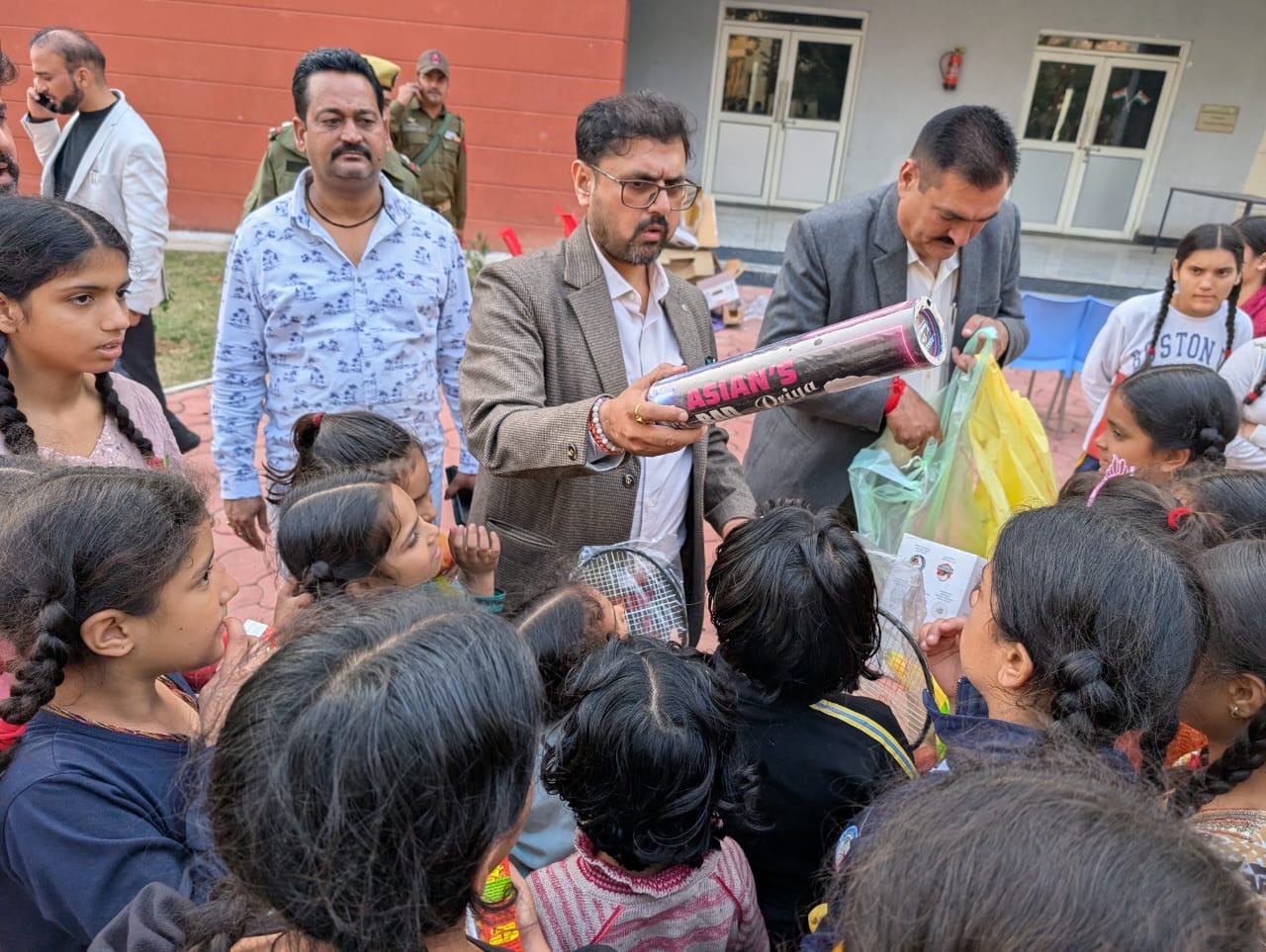Minister Satish Sharma pays surprise visit to Balgran in Jammu