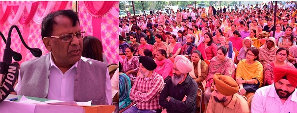 ACS Home J&K RK Goyal holds huge public darbar