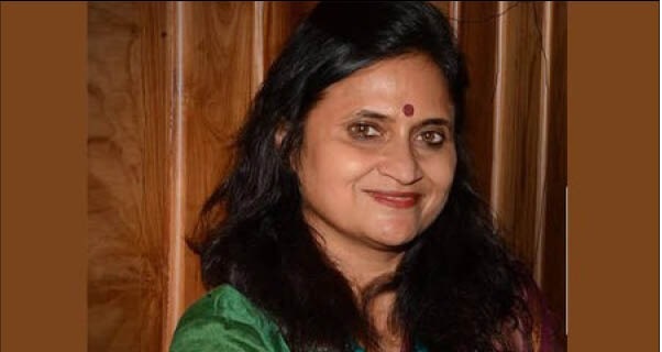 Rashmi Singh in action Mode: J&K Businessmen to face actions in Tax ...