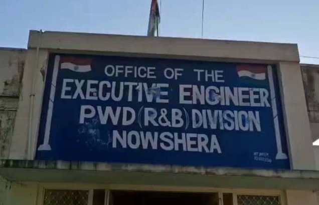 ACB raids Executive Engineer PWD's Office in tender/allotment issues