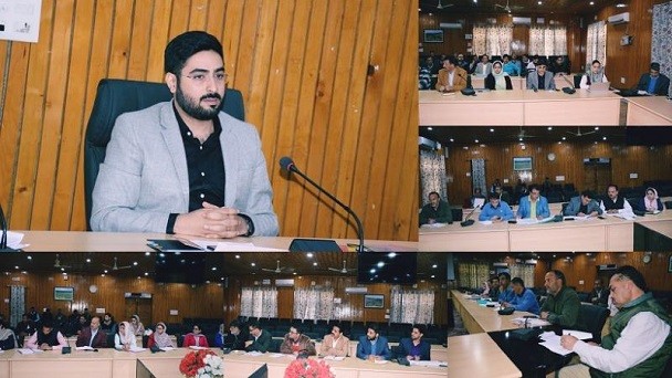 Akshay Labroo conducts 3 meetings: Instructs Officers - Cross Town News ...