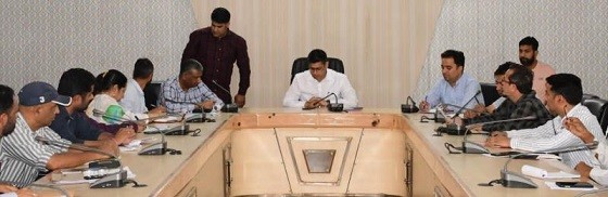 DC Rajouri conducts 3rd successful Episode of Phone in program - Cross ...