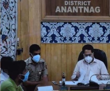 Advisor Baseer Khan for providing hassle free facilities in red zones