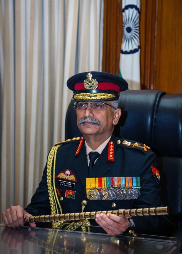Army Chief General Naravane reaches Ladakh to take stock of situation ...