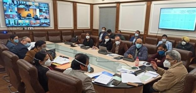 Atal Dullo reviews preparedness for Covid vaccination in J&K, handling ...