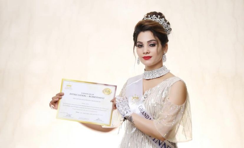 Mehak Kohli of Jammu is winner of â€˜Grand Modeling Pageant Season 5â€™