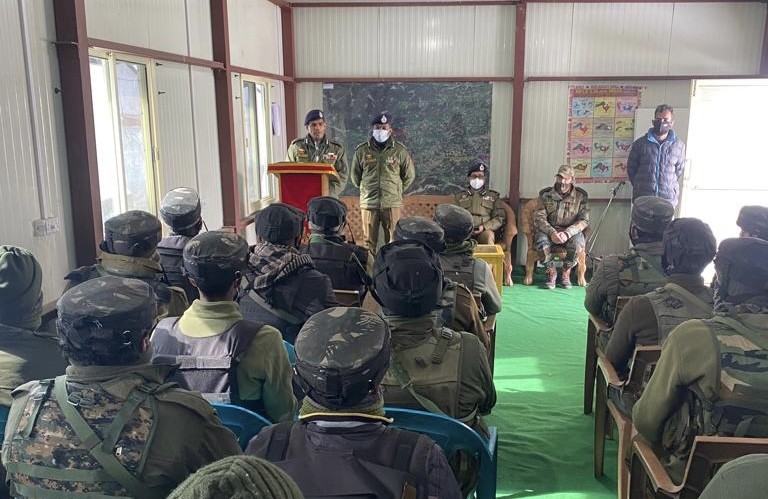 IGP Kashmir ,DIG South Kashmir & SSP Kulgam visit Encounter site