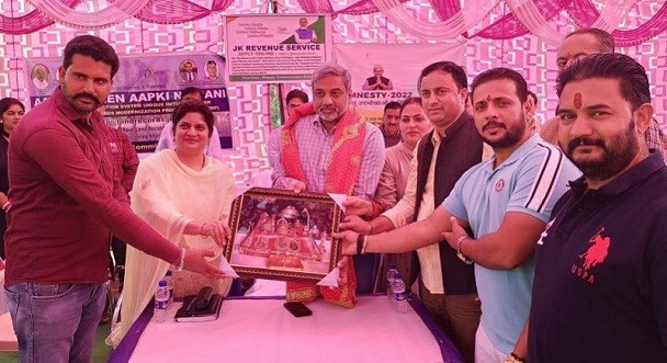Shaleen Kabra inaugurates various Schemes in Sool Panchayat - Cross ...