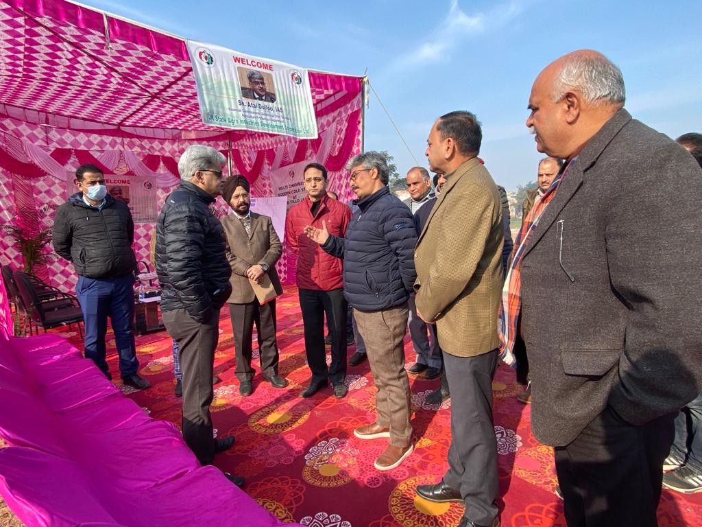 Atal Dullo visits Cold Store Talab Tillo Site; Huge facility to come up ...