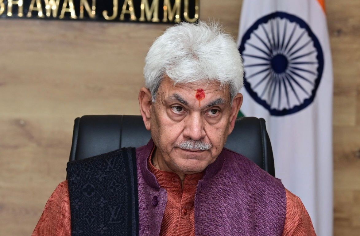 J&K Govt orders massive transfers/postings of IAS, JKAS Officers ...