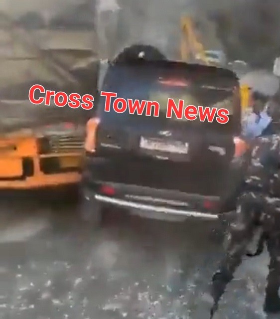 Union Law Minister Kiren Rijiju survives road accident in J&K - Cross Town News, a Leading ...