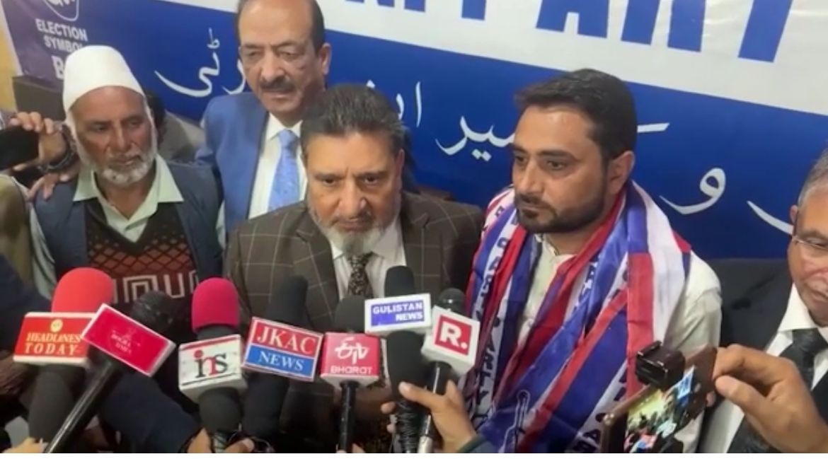 Altaf Bukhari calls for reconciliation to bring a positive change in J ...